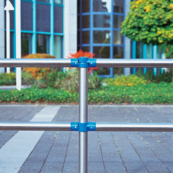 Traffic-Line Stainless Steel Railing System - Lateral Rail | Pittman